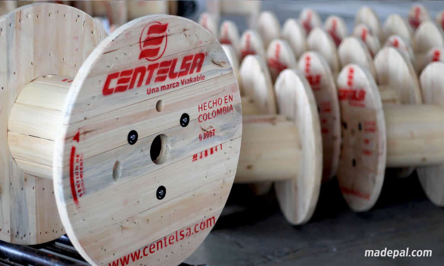 Carretes de Madera - MADEPAL: Estibas de Madera, Pallets, Carretes ...